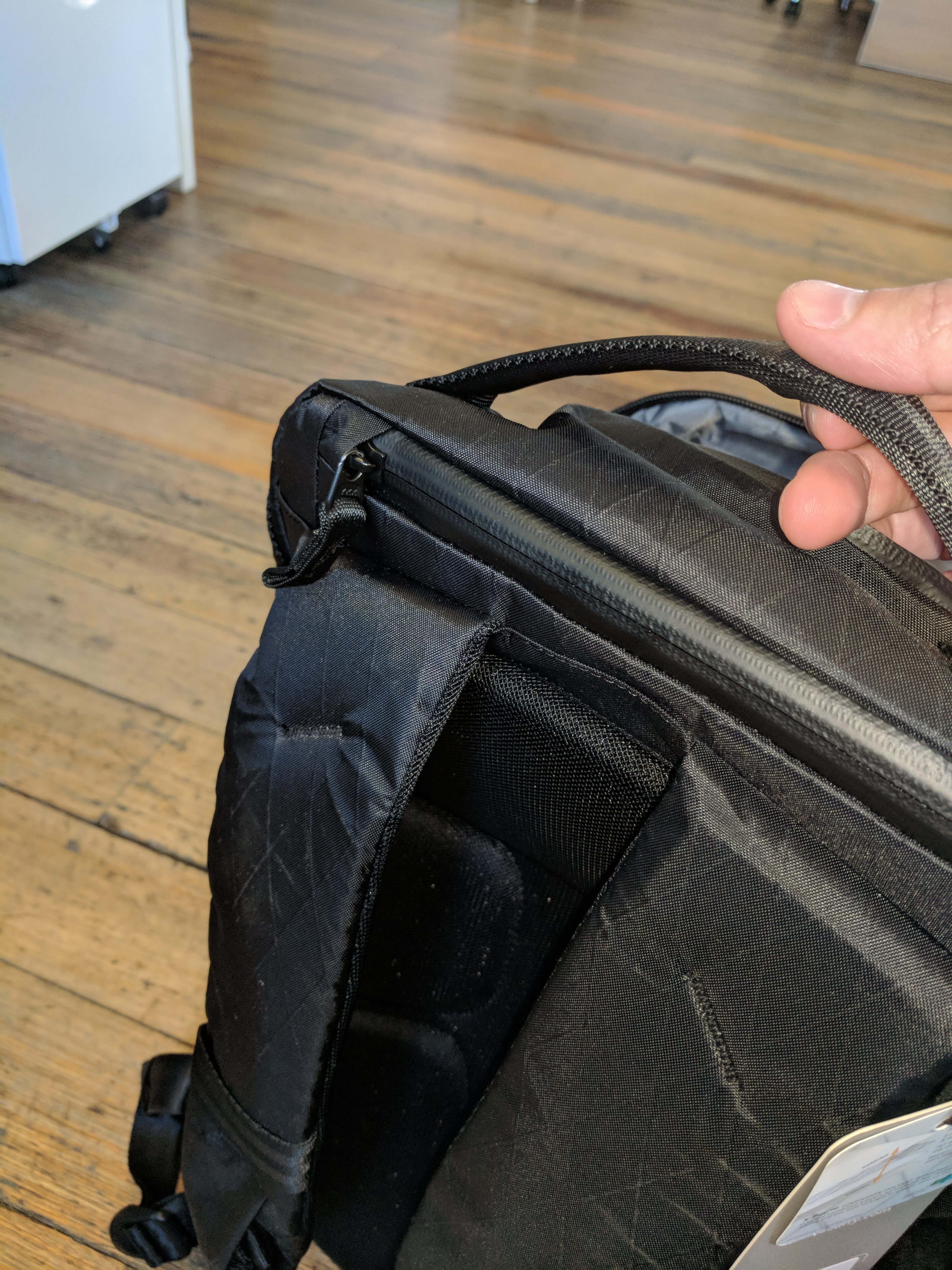 Kickstarter Highlight: Able Carry Daily Everyday Backpack - Carryology ...