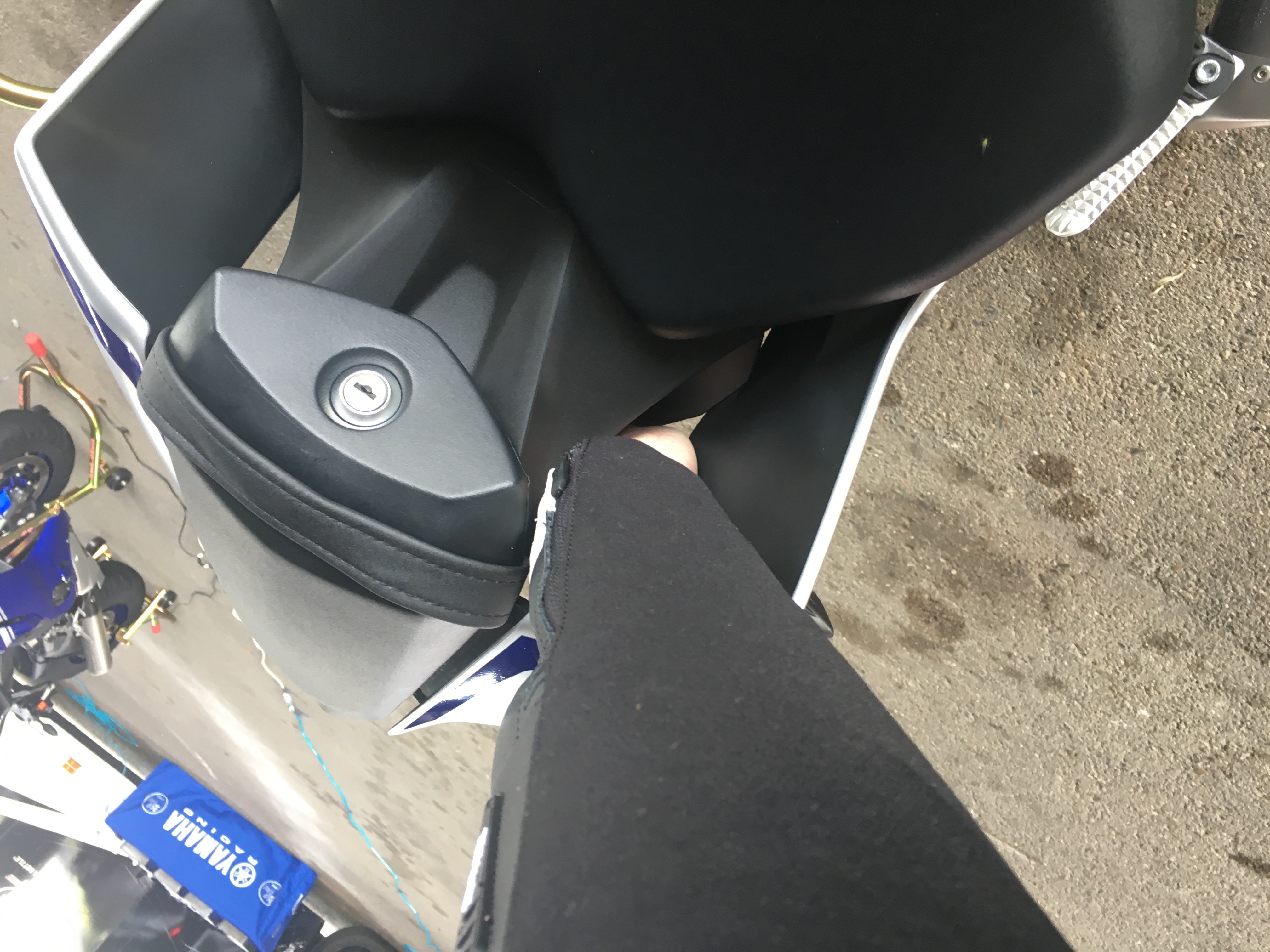 Gone Riding: 2017 Yamaha YZF-R6 - Asphalt & Rubber