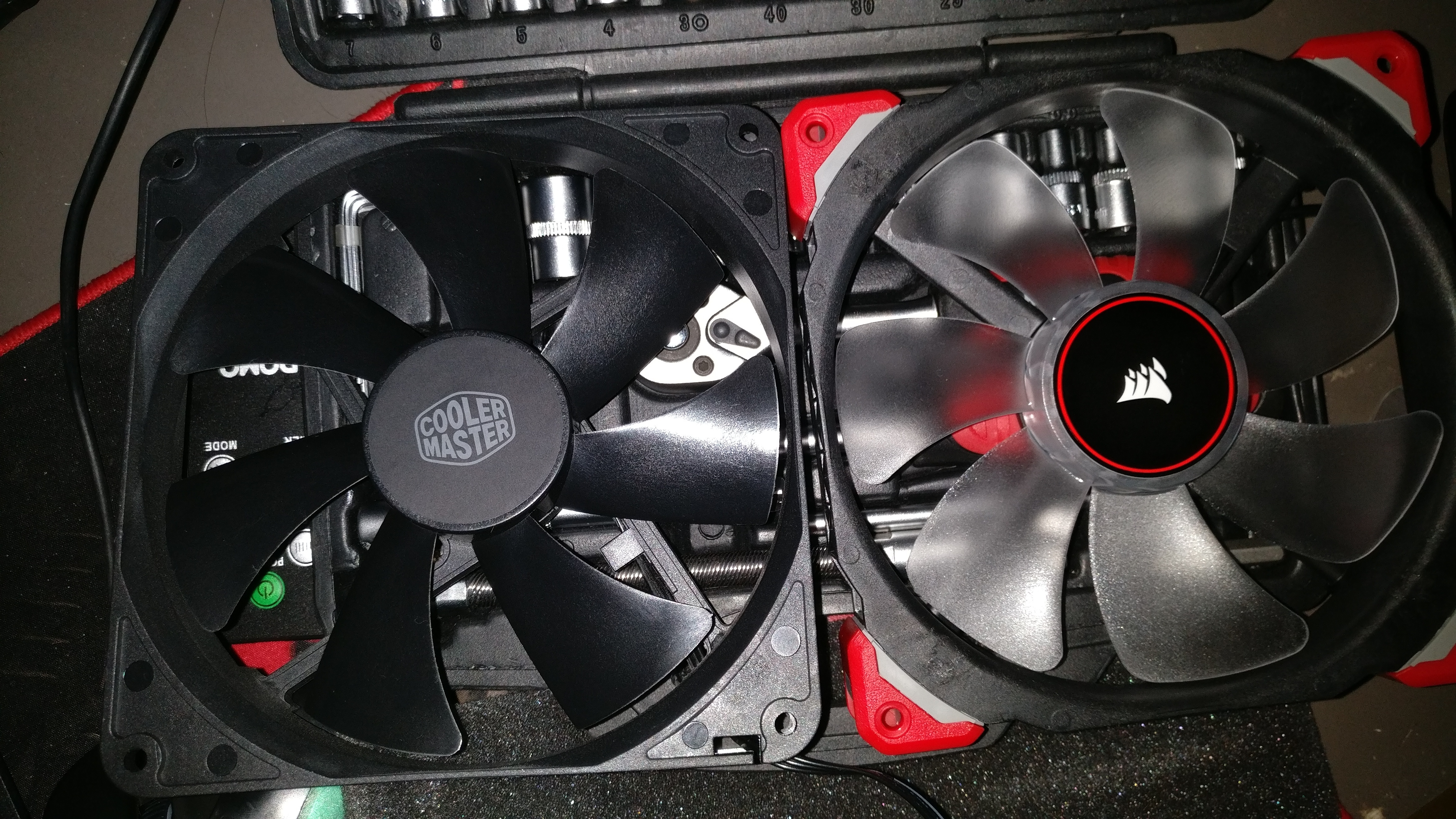 Discussion: AMD EPYC 7000 Series Server CPU Specifications, Performance ...