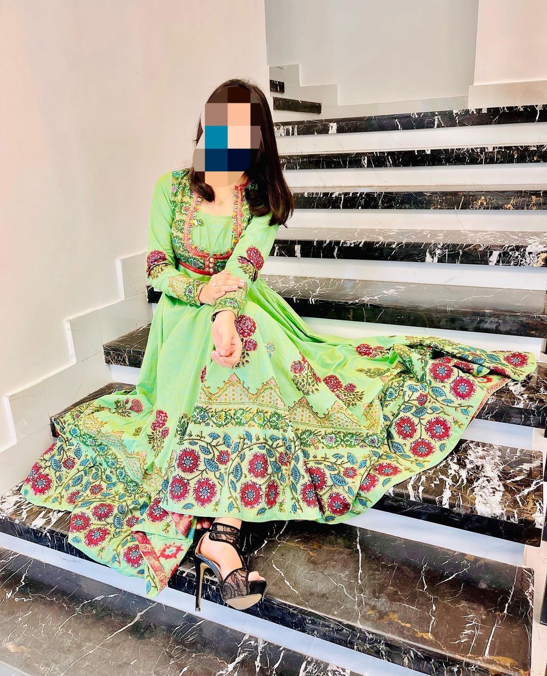 Discussion: AMD's Enthusiast Radeon RX 8000 GPUs Allegedly Featured MCM ...