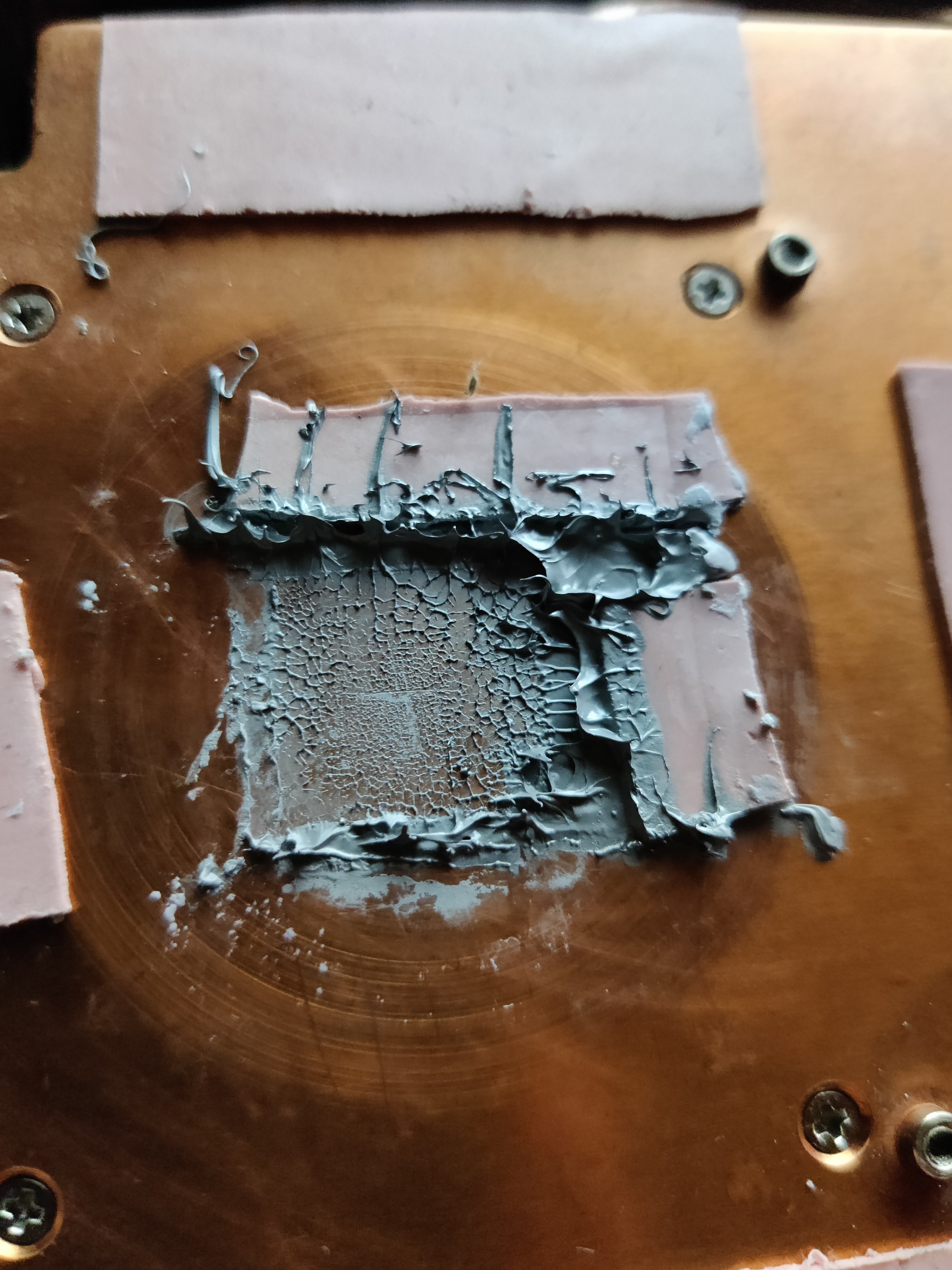 Discussion: AMD Ryzen AI Max+ Pro 395 & Ryzen AI Max Pro 390 "Strix ...