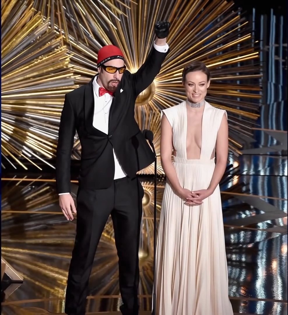 ASRock Side-Panel Kit Puts A 13.3" IPS Display On Your PC Case Side ...