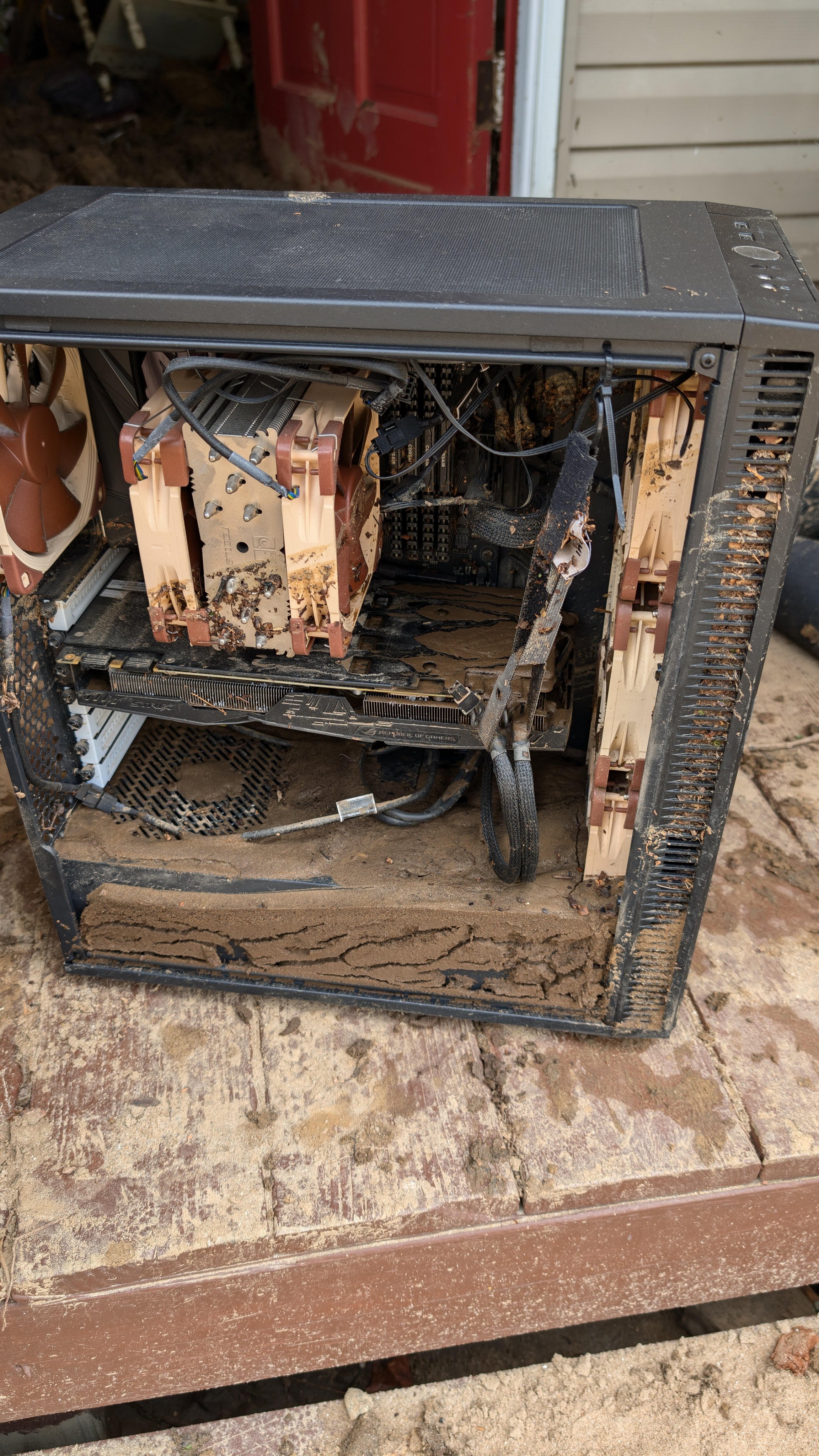 Discussion: AMD Granite Ridge "Zen 5" CCD Gets Beautiful & High-Res Die ...