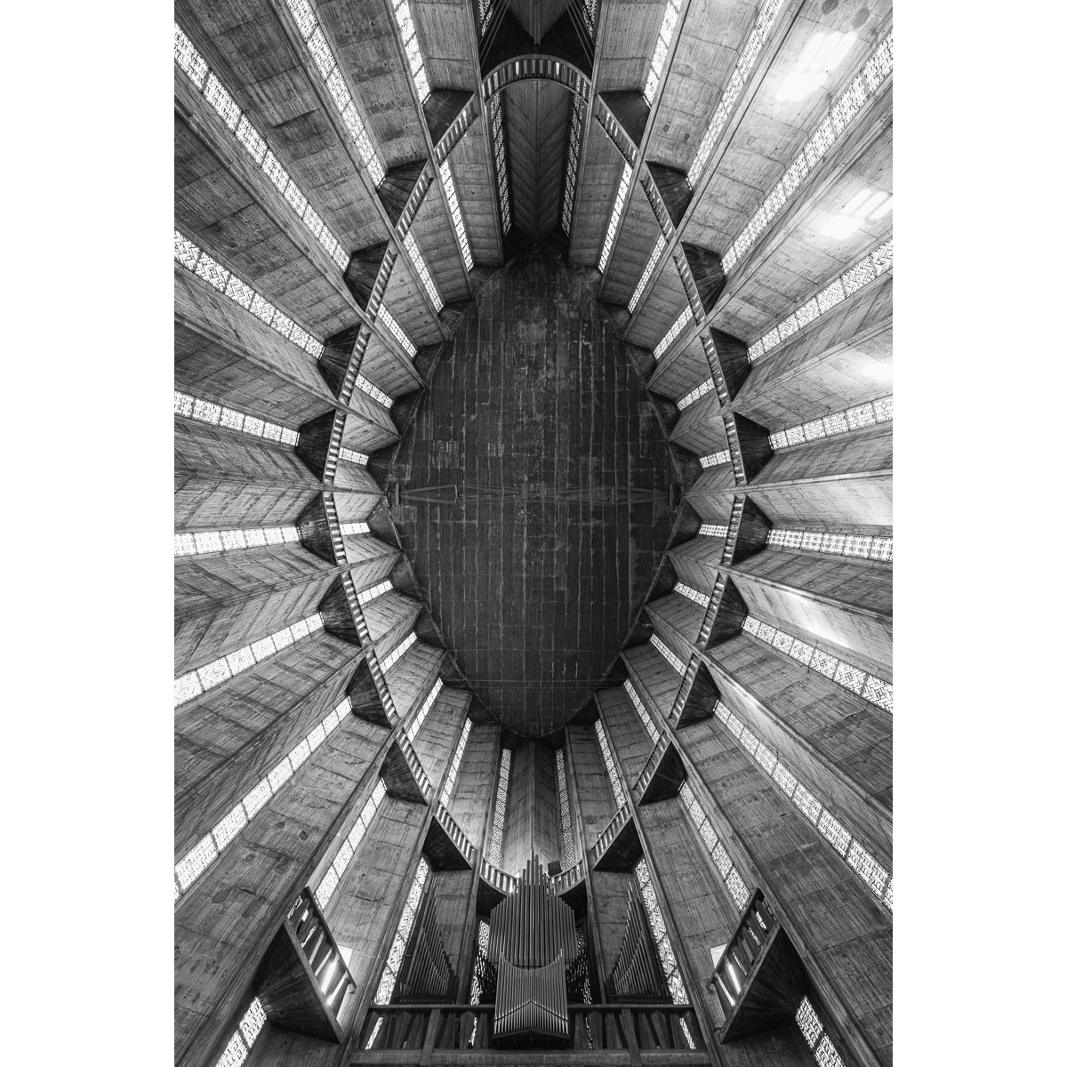 The fun of shooting 11mm on a full frame camera