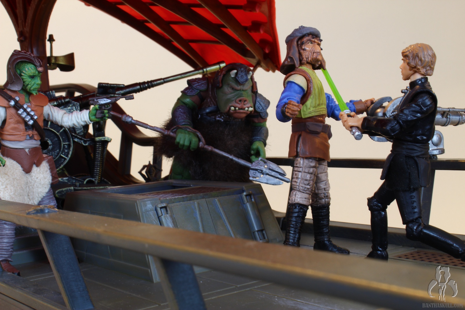 REVIEW AND PHOTO GALLERY: Star Wars Vintage Collection VC24 - Wooof ...