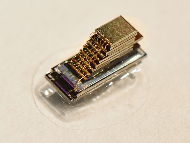 Discussion: Intel Unveils ‘Foveros’, A Brand New Way To 3D Stack Chips ...
