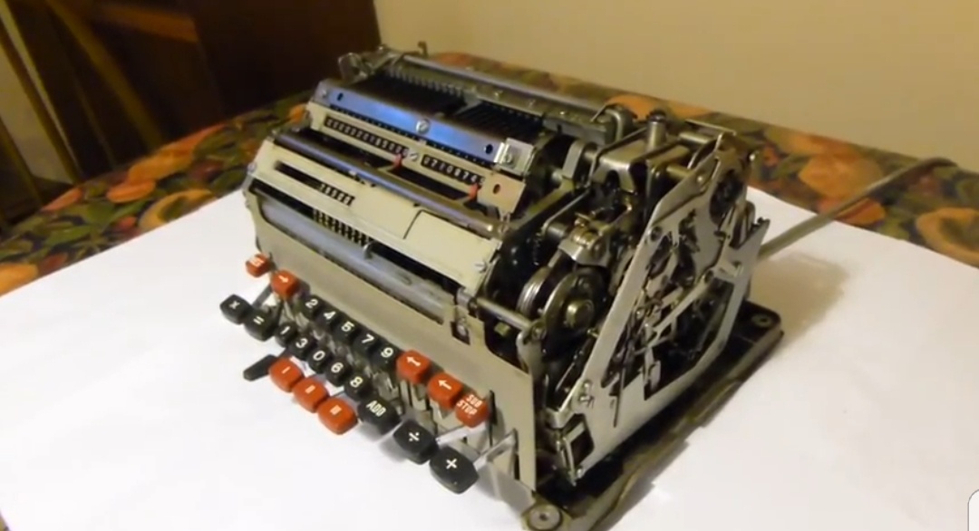 The HK G11 Caseless Rifle IN ACTION - Rare Footage - The Firearm ...